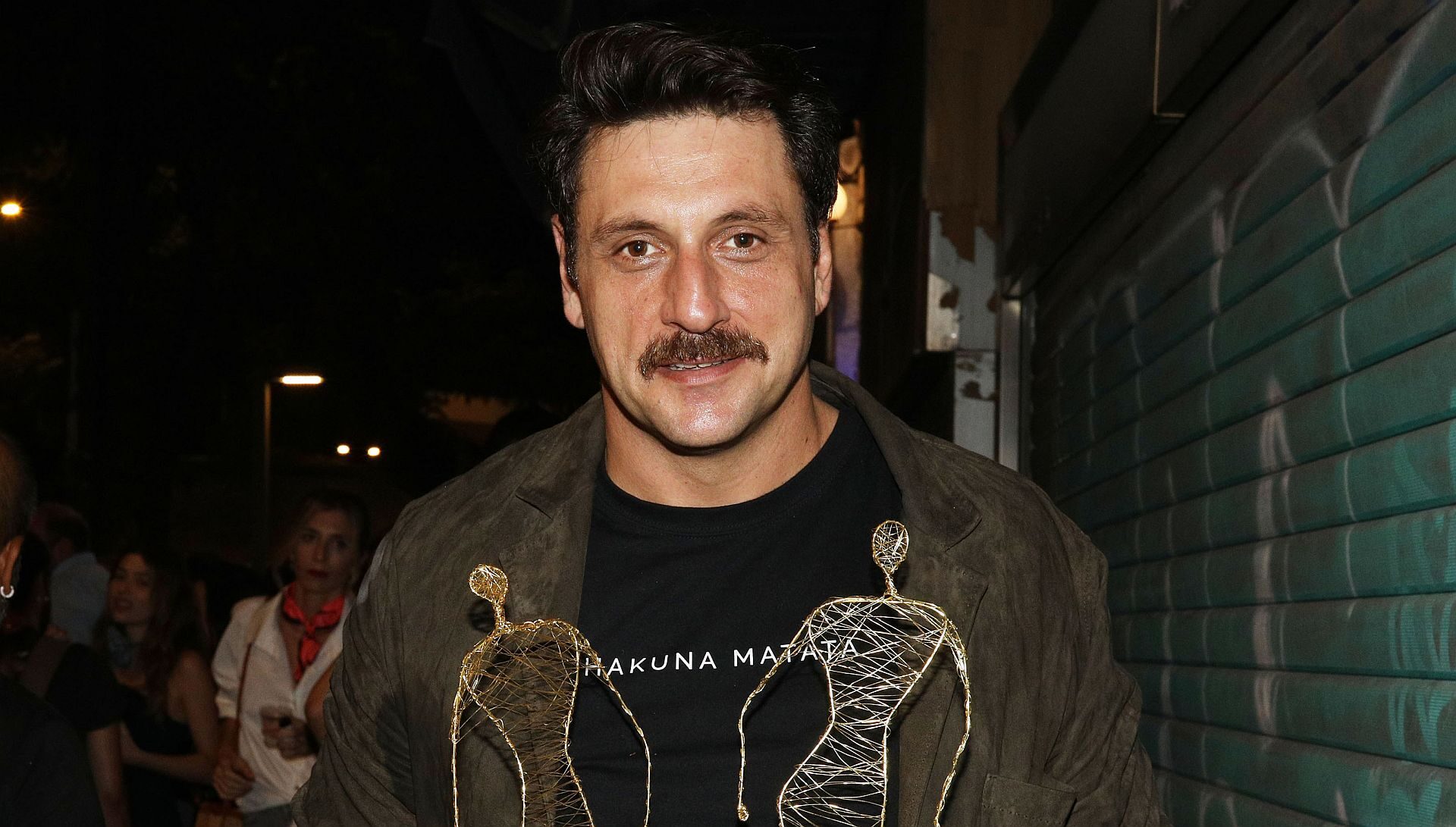 Γιώργος Χρυσοστόμου: «Ντροπή! Είναι σκανδαλώδες το πόσο ακριβό είναι να ...