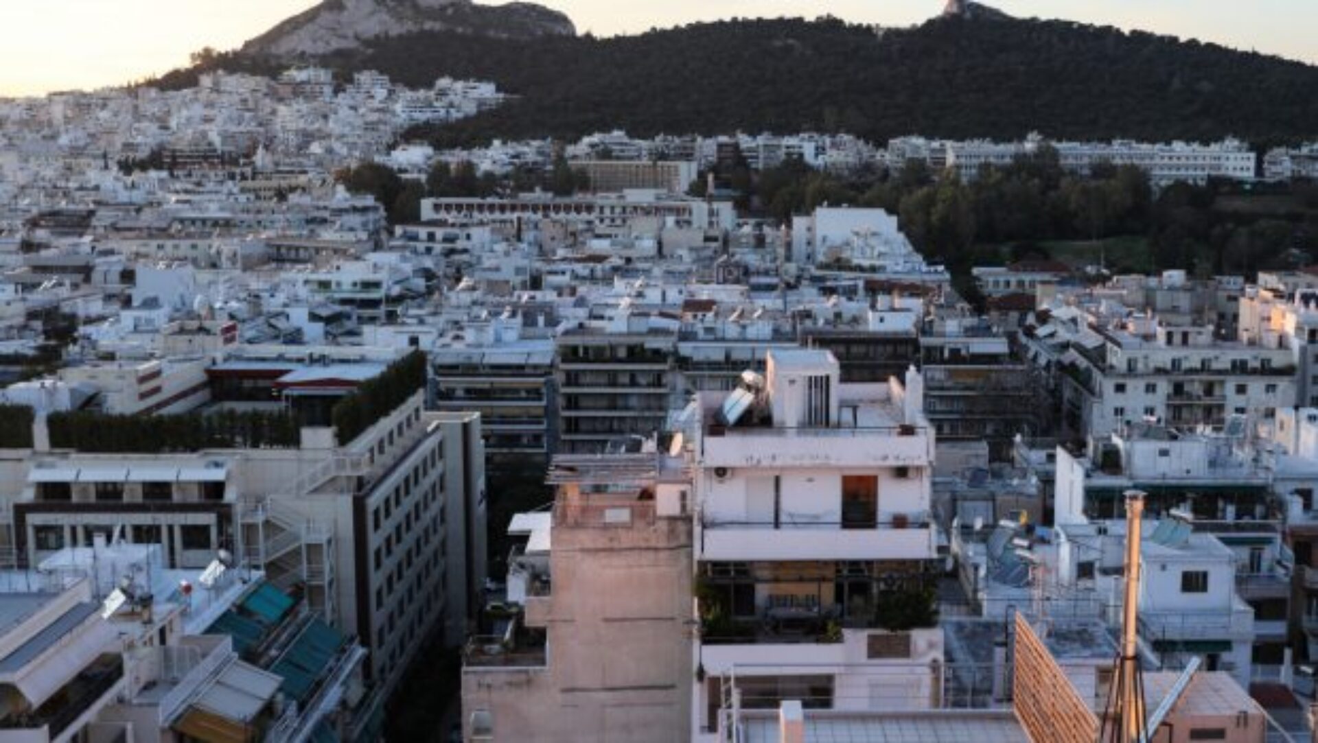 Ακίνητα: Το ΥΠΟΙΚ εξετάζει τη μείωση της φορολογίας στα ενοίκια ...